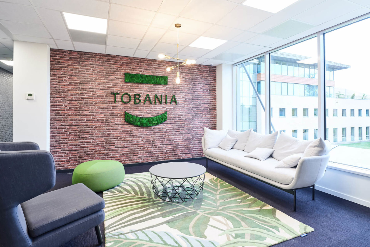 Tobania 1e verdieping - Alternativ - Jong & Dynamisch Kantoorruinte