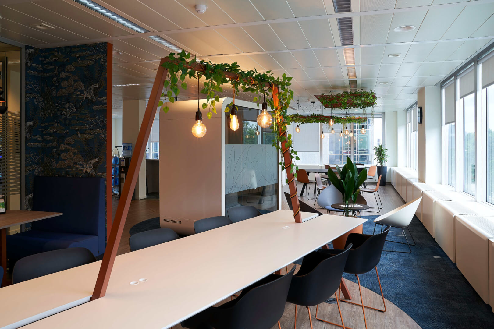 Bureau-inrichting: aandacht voor ergonomie én design - Alternativ